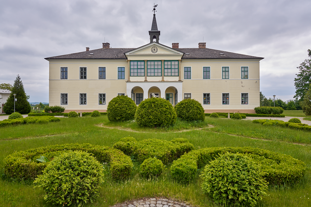 Citov: Zámecký park je po zvelebení chloubou obce – Operační program ...